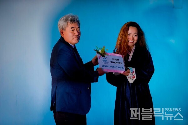 보엠 씨어터(VOEM Theatre)르완다에 세운 아프리카 최초의 예술극장 개관