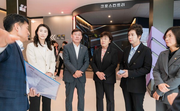 용인특례시의회, 장애인 가상현실 스포츠체험센터 현장 방문