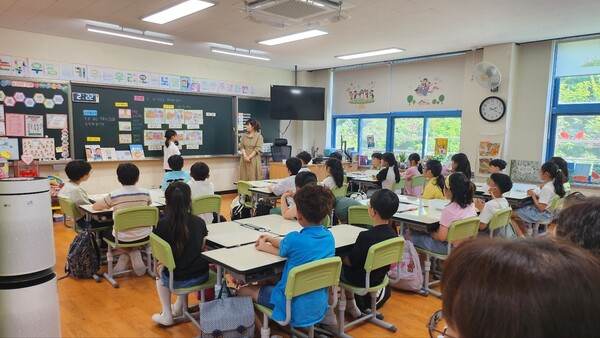 [광주시교육청 소식] 광주시교육청, 2024년 상반기 민원처리 우수 공무원 시상 外